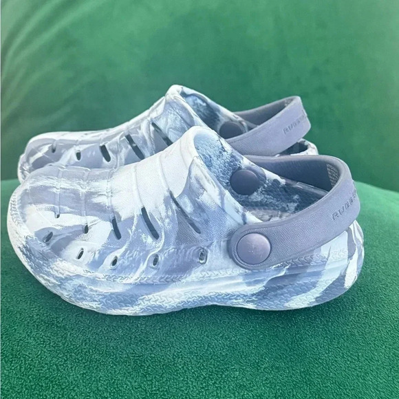 Shoes | Rugged Shark Toddler Clogs Size 7 | Poshmark